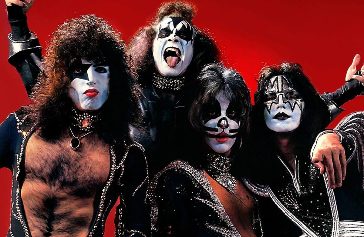 9. April 1976: Kiss does the "Destroyer" press conference and photo ...
