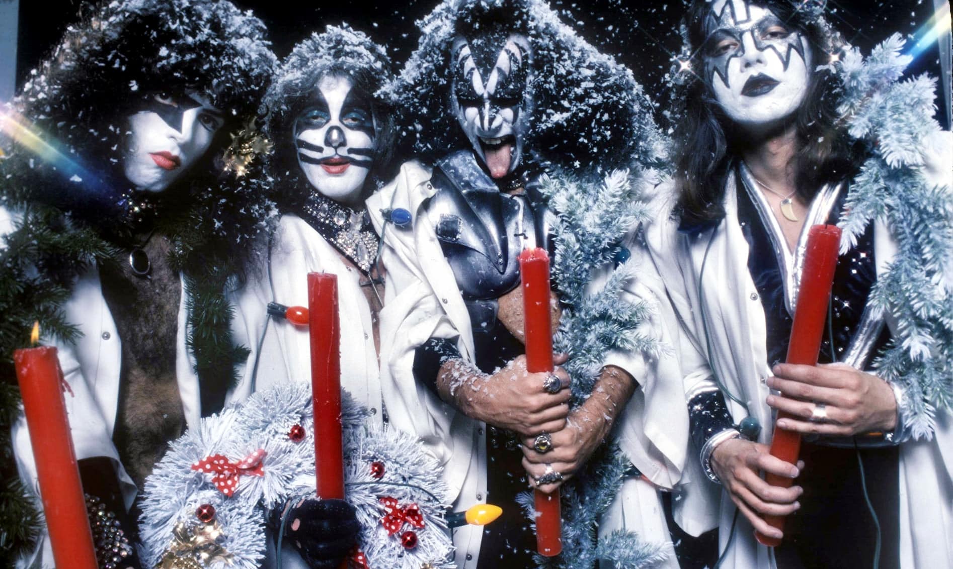 19. October 1976: Kiss does the winter scene photo session - Kiss Timeline