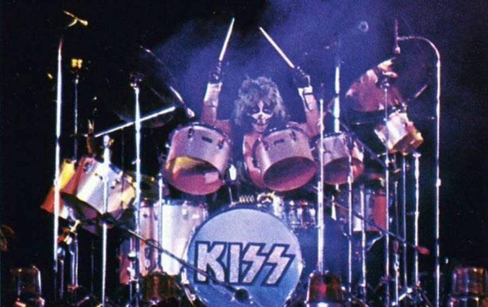 9. October 1975: Kiss visits and play a homecoming concert at Cadillac ...